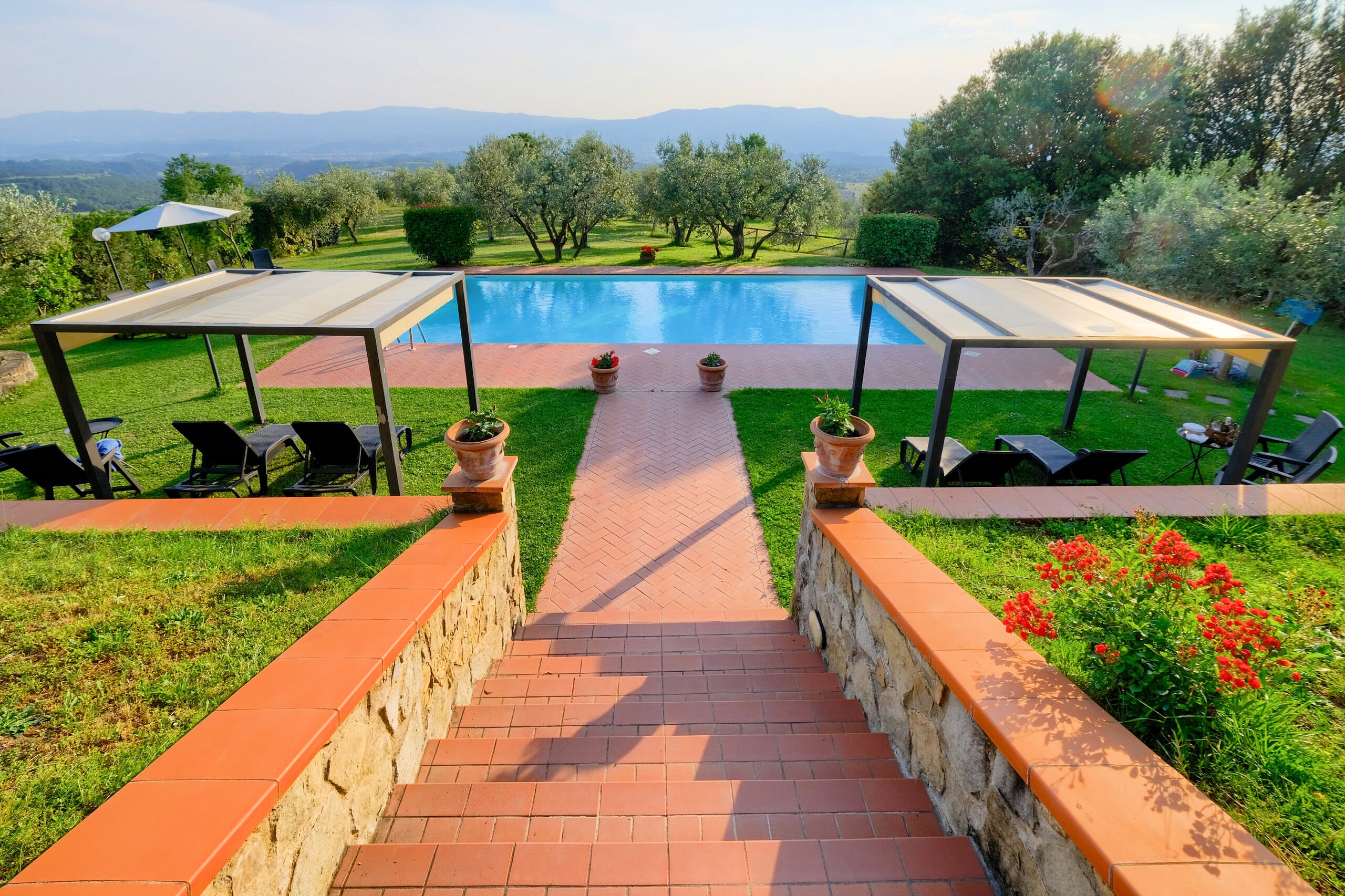 Tuscan style farmhouse with swimming pool park and outbuilding in the ...