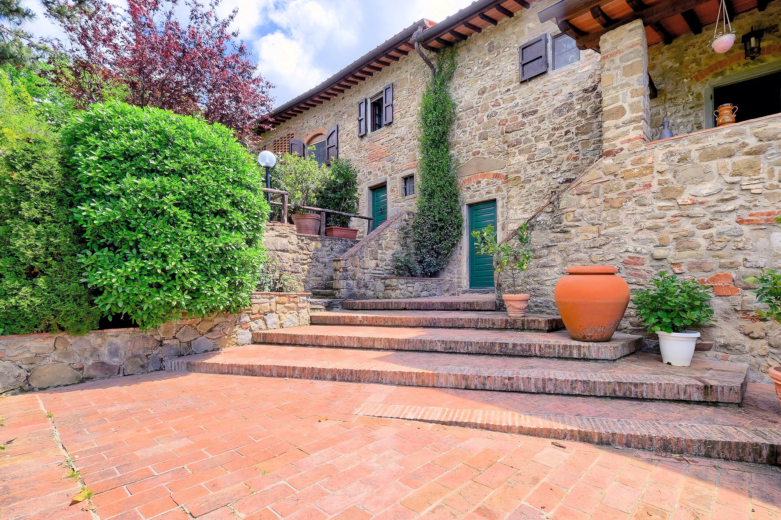 Tuscan style farmhouse with swimming pool park and outbuilding in the ...